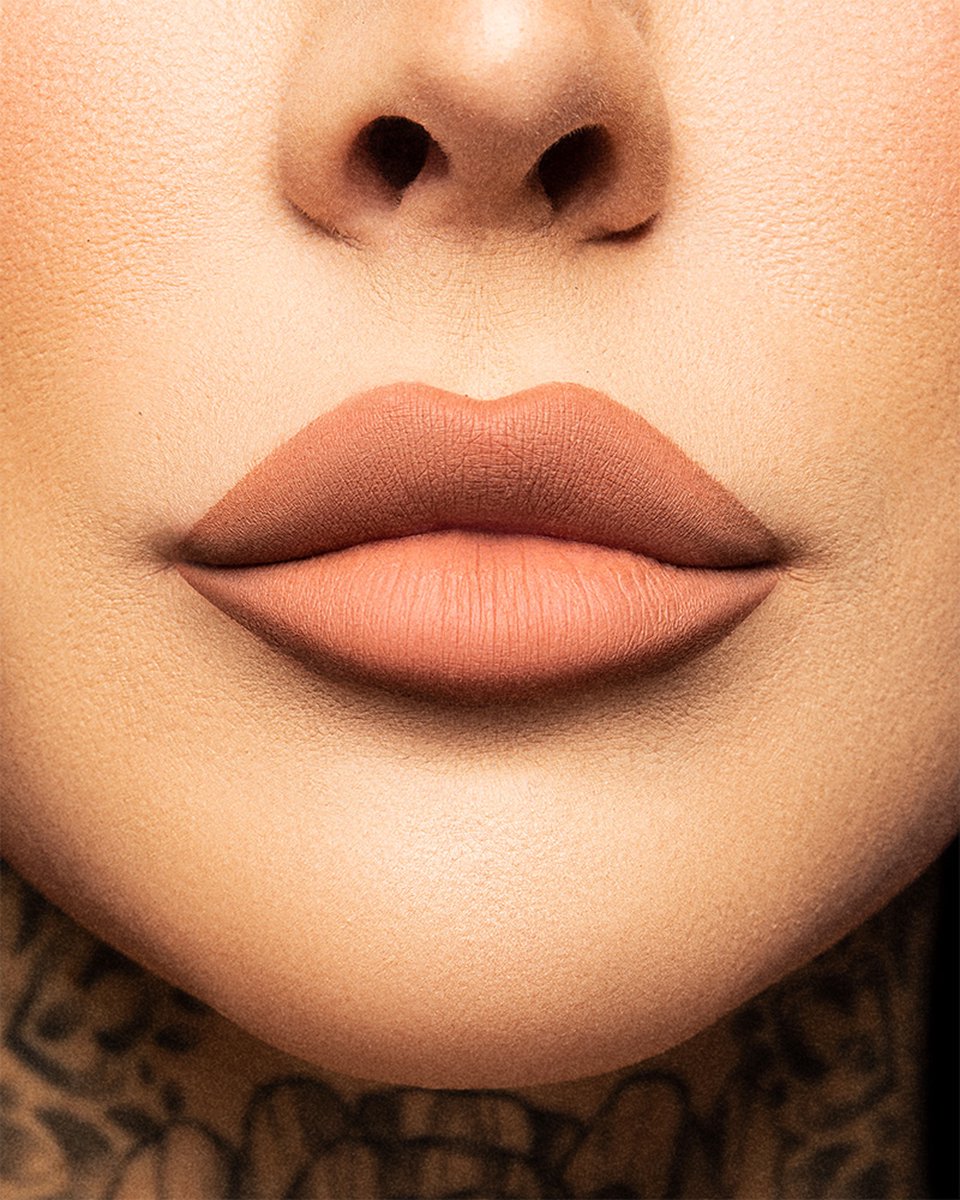 Cursed Cosmetics by Jessie Maya - Sinful Liquid Lipstick - RIDE | bol.com
