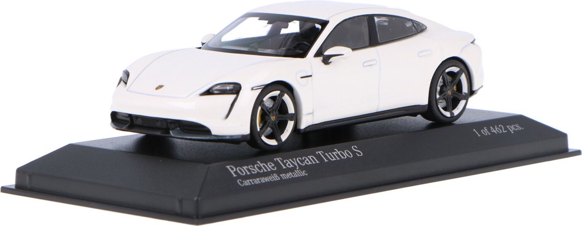 Porsche Taycan Turbo S - Modelauto schaal 1:43 | bol.com