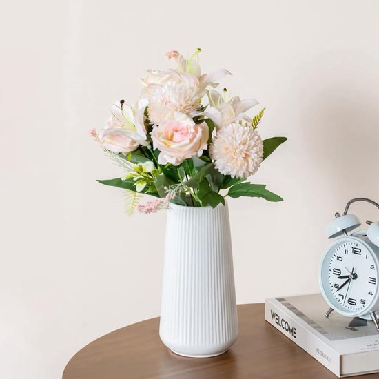 Keramische geribbelde vazen voor moderne woondecoratie - 25 cm | bol