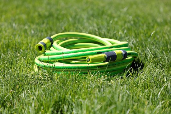 Universele tuinslang groen-geel 30 meter met spuitpistool | bol