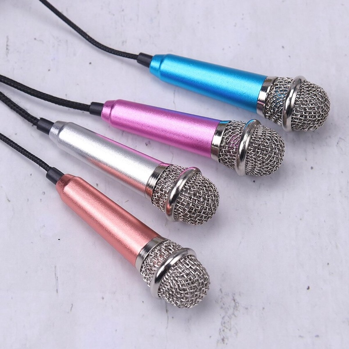 Mini Microfoon Voor Telefoon- Karaoke - iPhone Output - Blauw | bol.com