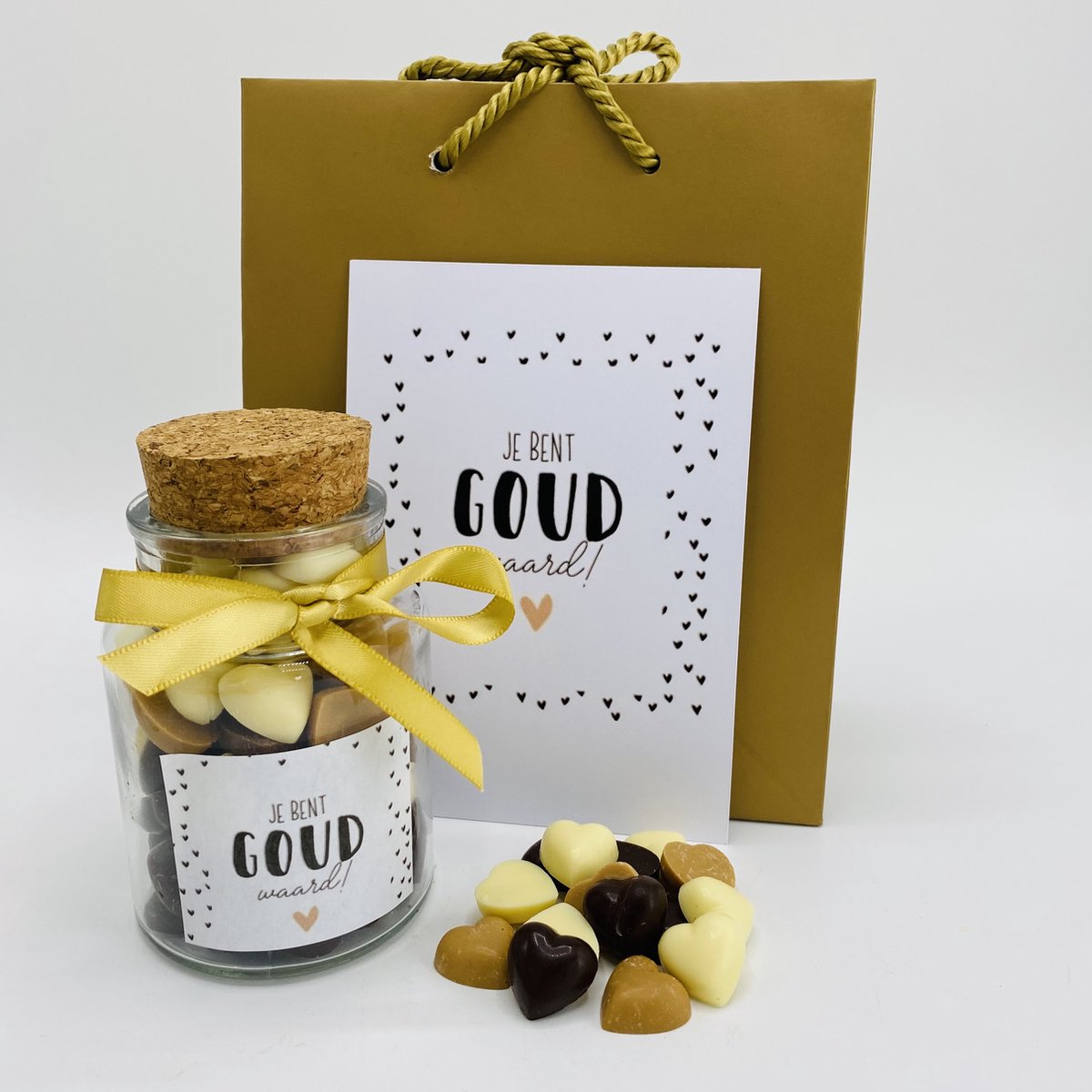 Cho-lala chocolade hartjes cadeau Je bent Goud Waard | Chocolade cadeau ...