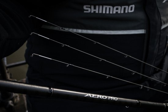 Shimano - Aero Pro Precision Feeder - Shimano | bol
