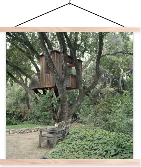 Une cabane dans un arbre en milieu naturel affiche scolaire lattes ...