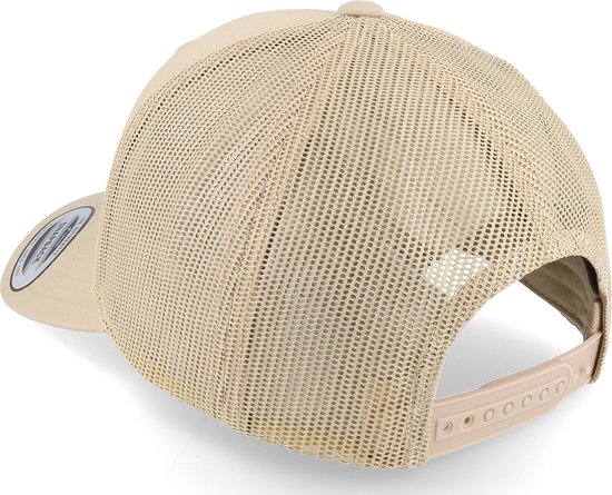 Hatstore- Shield Peak Retro 2-tone Khaki Trucker - Wild Spirit Cap | bol