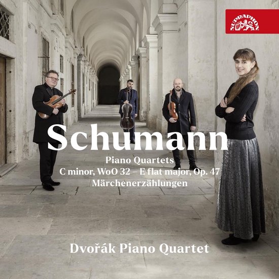 Dvořák Piano Quartet - Schumann: Piano Quartets (CD), Dvorák Piano Quartet | Muziek | bol