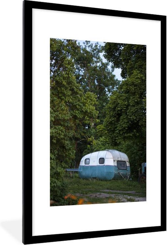Photo en cadre - Une caravane à fond bleu dans un cadre photo boisé ...