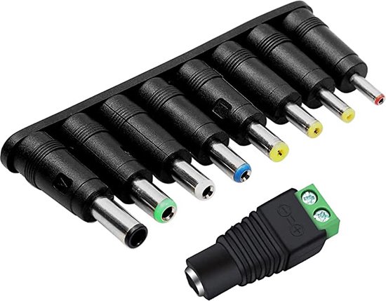 Universele voedingsadapter met 8 connectoren voor diverse apparaten ...
