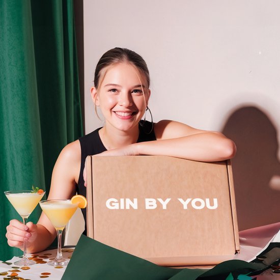 Gin By You - Premium Gin Tonic Cocktail pakket - Cadeau set met 12 ...