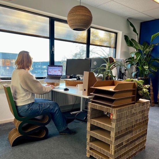 Kartonnen monitor verhoger - Recht / Karton - Bedrukbaar | 2 varianten ...