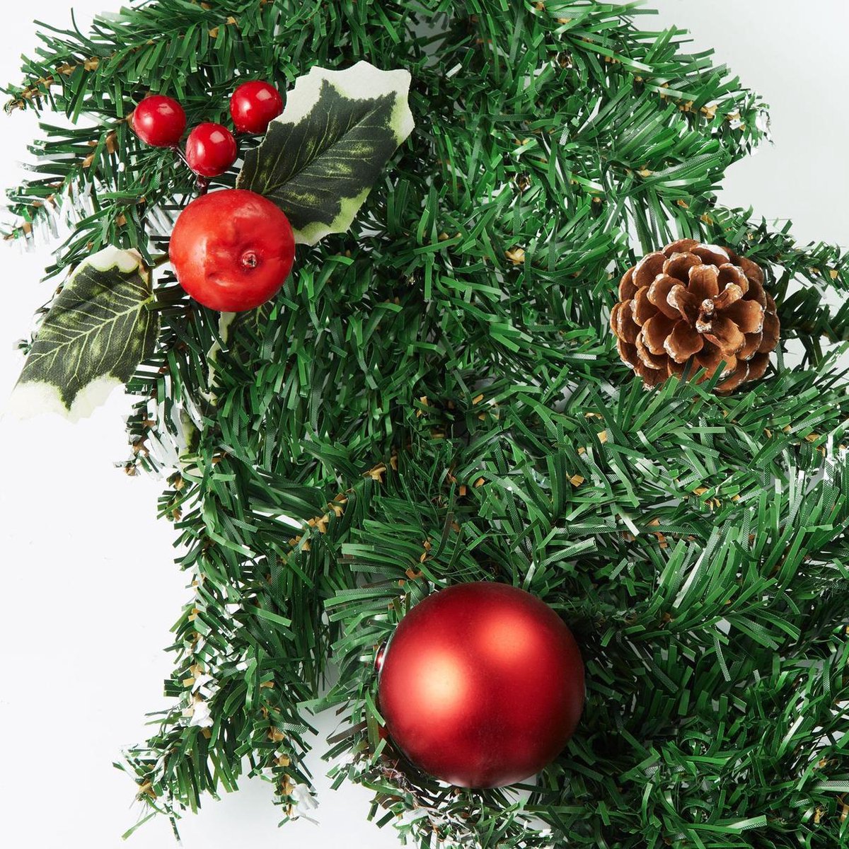 tectake - Kerstslinger met ballen en dennenappels - 403315 | bol.com