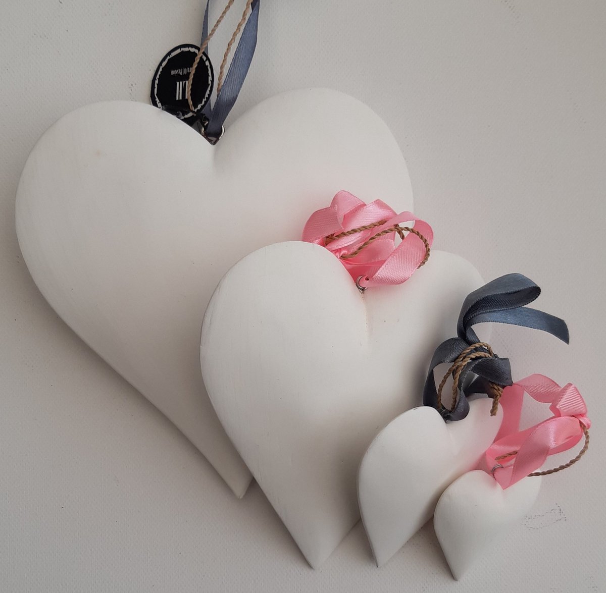 Hartjes van hout 4 stuks, maten 15, 12, 7 en 5 cm doorsnee | bol.com