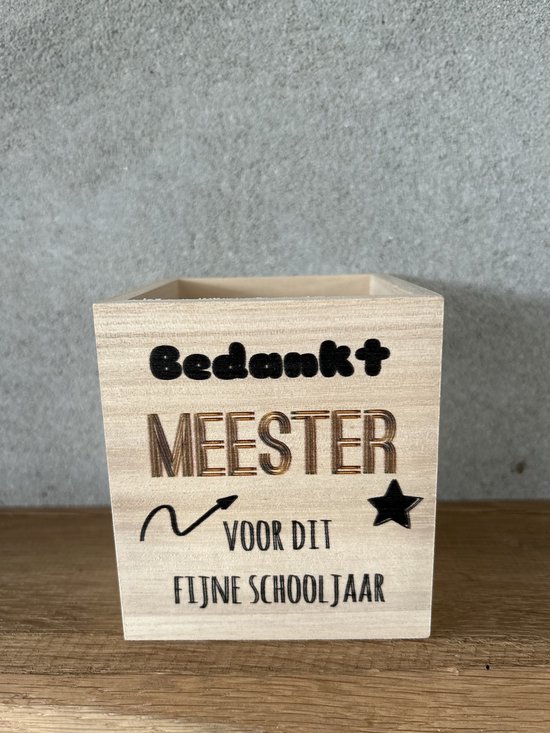 Houten pennenbakje Meester - school - afscheid - einde schooljaar | bol