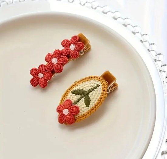 Set van 2 unieke schattige mooie geborduurde haar klipjes clipje ...