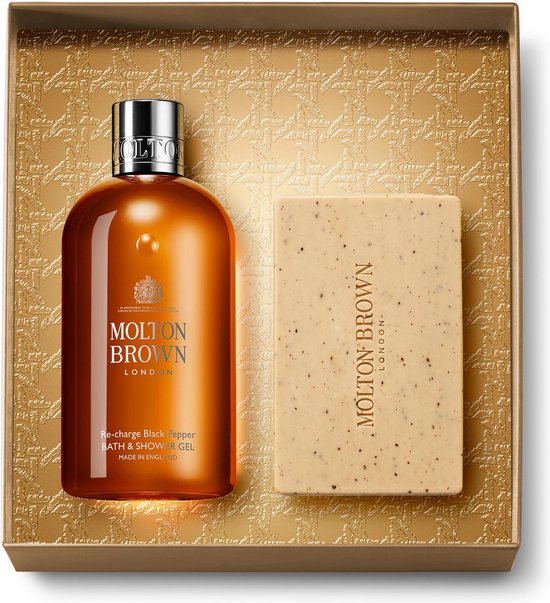 MOLTON BROWN RE CHARGE BLACK PEPPER SHOWER & SCRUB SOAP | bol.com