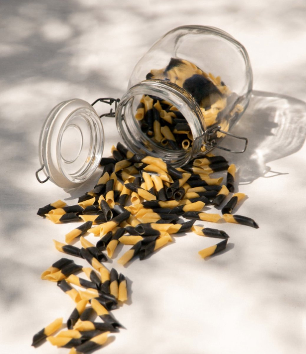 Jardin D'Organic - Istrische Fuzi/Fusi - Pasta inktvis - Zwarte inktvis ...