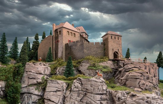Faller - 1/160 Kasteel Rabenstein (10/21) *fa232196 - modelbouwsets ...
