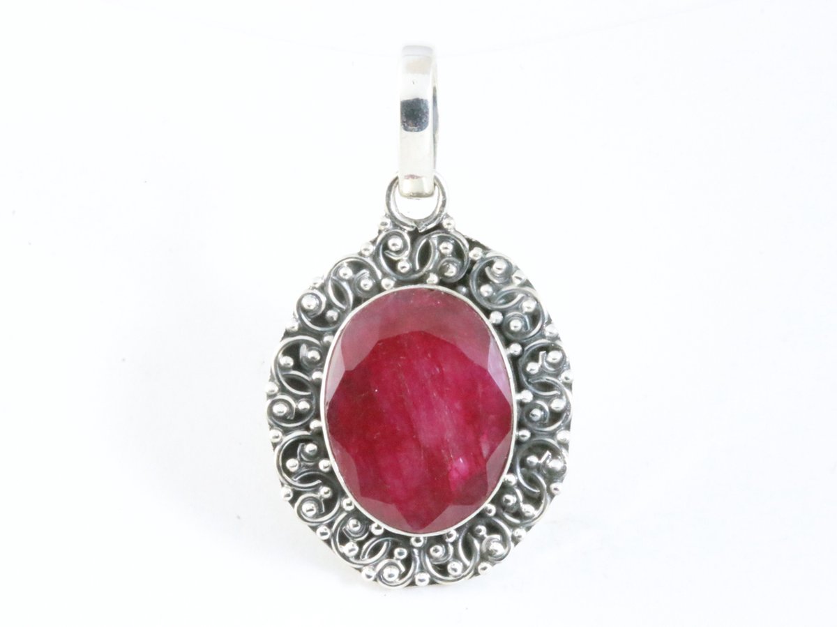 Bewerkte zilveren hanger met robijn | bol.com