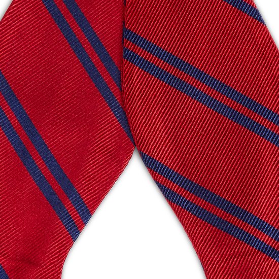 Rode Zijden Zelfbinder Vlinderdas met Dubbele Marineblauwe Streep | bol