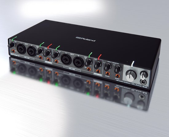 USB Audio Interface, 4 in, 4 out | bol.com