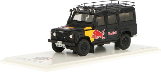 Land Rover Defender Red Bull Luka | bol