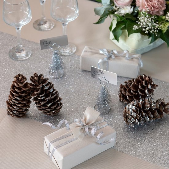 Santex Kerstdiner glitter tafelloper op rol - zilver - 28 x 300 cm - polyester | bol.com