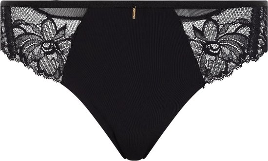 Chantelle Orangerie Dream string c17Q90-011 black-44 | bol