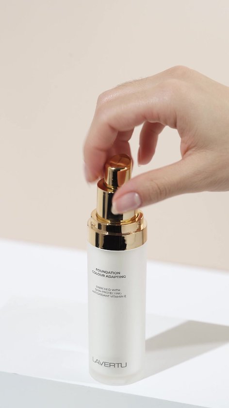 LAVERTU Colour Adapting Foundation – Medium Refill – Met Vitamine E ...