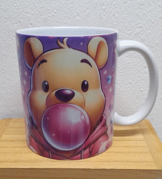 Bedrukte mok WINNIE DE POOH MET BUBBLE | bol