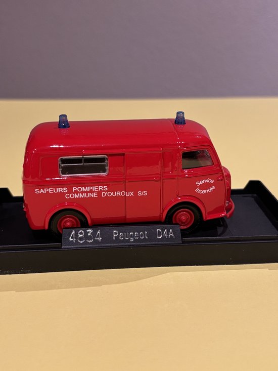 Peugeot D4A miniatuur | bol