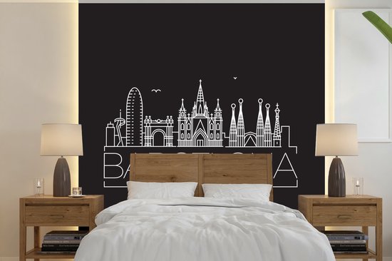 Behang - Fotobehang Skyline Barcelona wit op zwart - Breedte 280 cm x ...