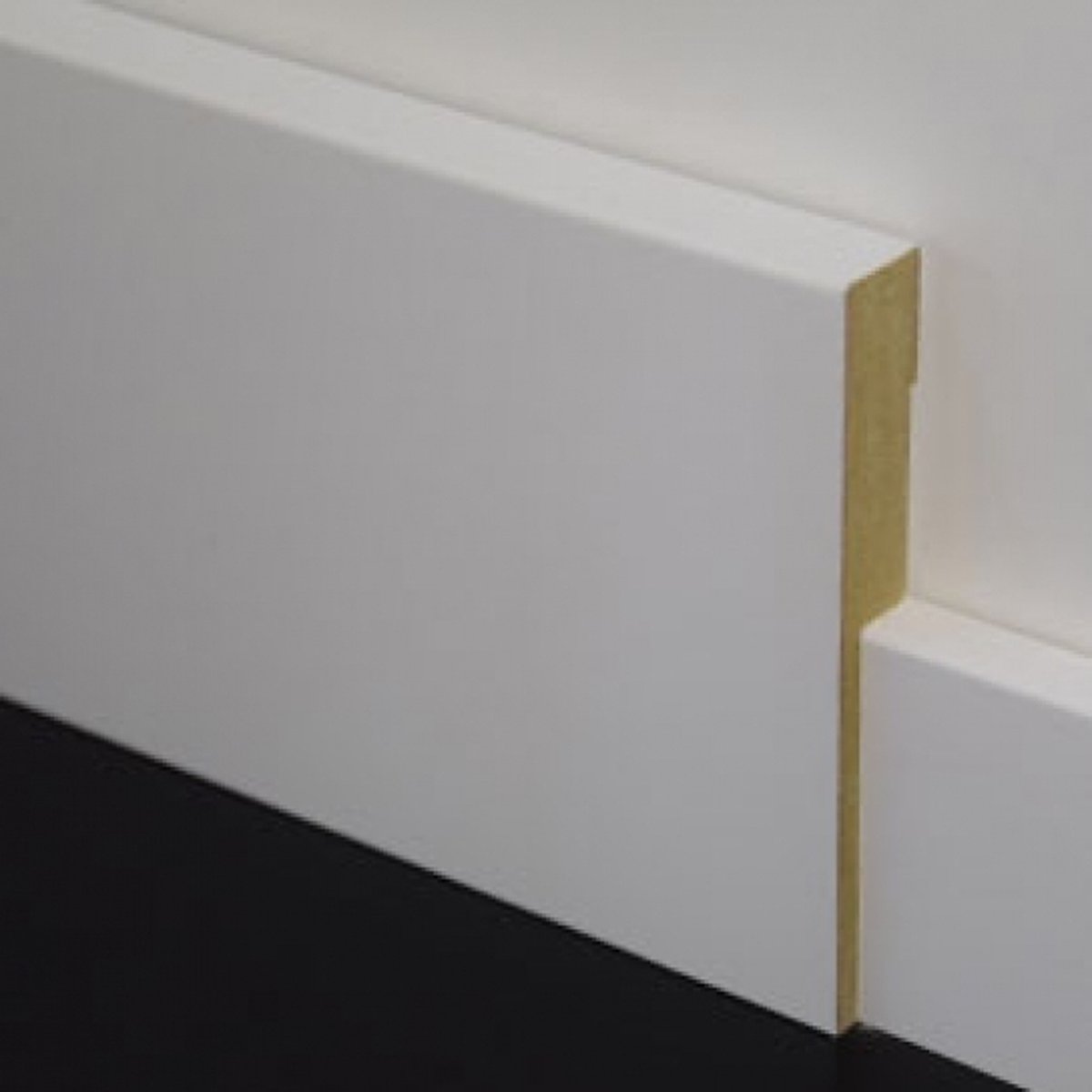 MDF Renovatieplint modern 90x18 voorgel. RAL 9010 | bol