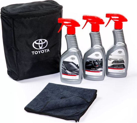 TOYOTA KIT CAR CARE set 3+1 chiffon + sac Nettoyant vitres + entretien ...