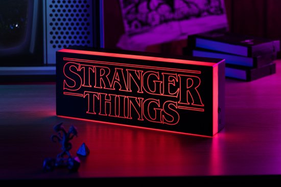 Paladone Stranger Things Logo Light - 30cm lamp - USB of batterij ...