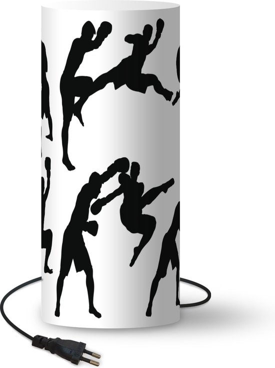 Lampe illustration de boxe thaïlandaise - Une silhouette illustration ...