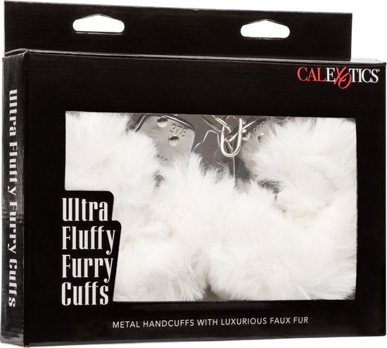 Ultra Fluffy Furry Cuffs | bol.com