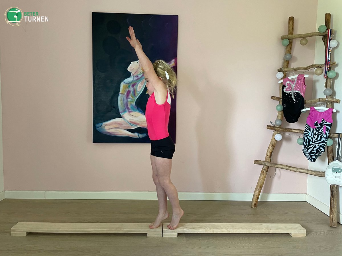 Houten Turnbalk Gratis oefenvideo`s Ideale compacte balk om thuis ...