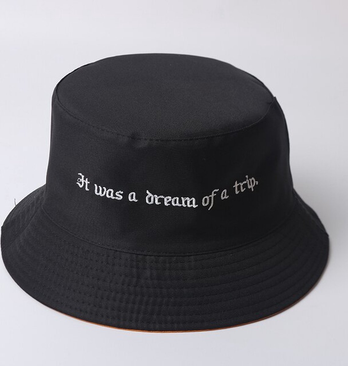 Bucket Hat It was a Dream of a Trip Omkeerbaar - Zwart of Wit ...