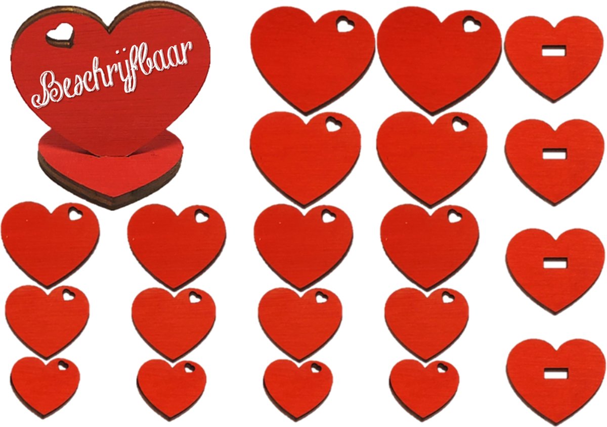 24 stuks Rode hartjes van hout. Met hartvormige gaatjes om ze op te ...