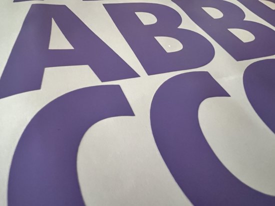 plakletters | alfabet stickers | stickervel | paars/ violet | bol