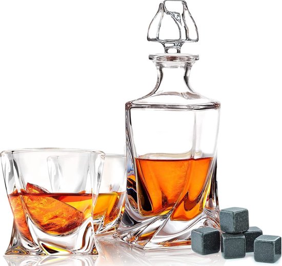 Whiskey karaf - Luxe whiskey set met karaf en glazen - whiskey cadeau ... Whiskey karaf - Luxe whiskey set met karaf en glazen - whiskey cadeau ...