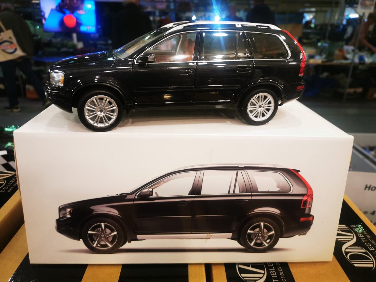 Volvo XC90 Classic 2004 Zwart 1-18 Paudi Models | bol.com
