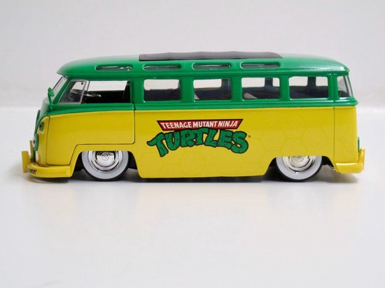 Jada Toys 1/24 VW Bus T1 "Teenage Mutant Ninja Turtles" + Leonardo ...