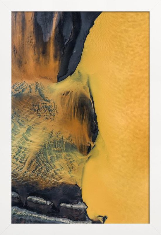 JUNIQE - Poster in houten lijst Yellow Lake -40x60 /Geel & Grijs | bol