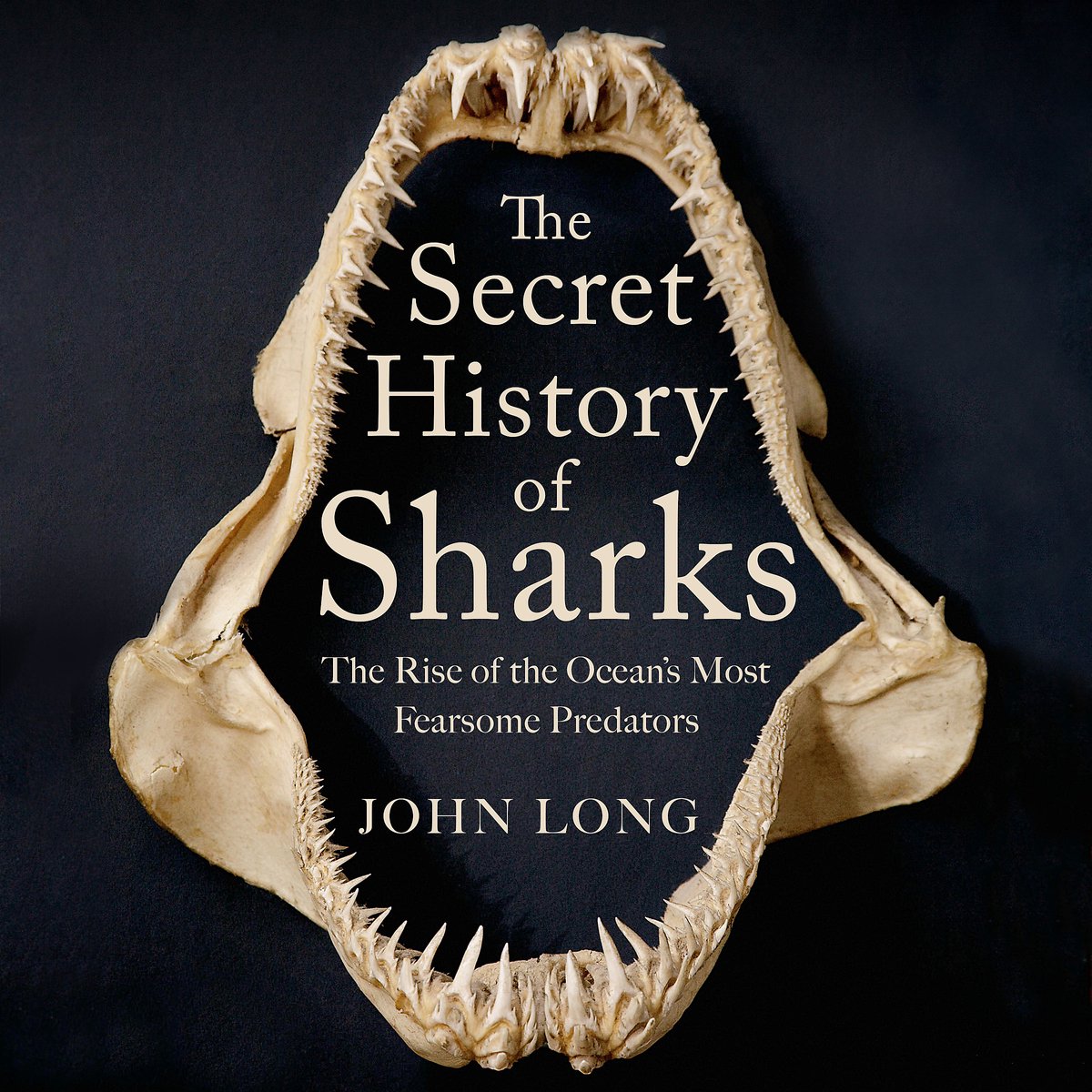 Boeken zoals 'The Secret History of Sharks' van John Long, Zoekeenboek.nl