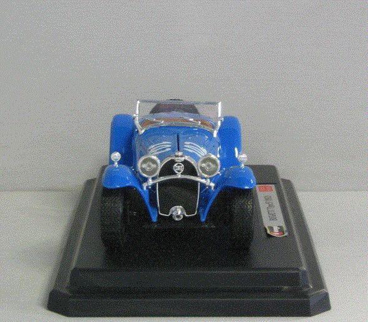 Bugatti 'Type 55' 1932 #102 - 1:24 - Bburago | bol.com