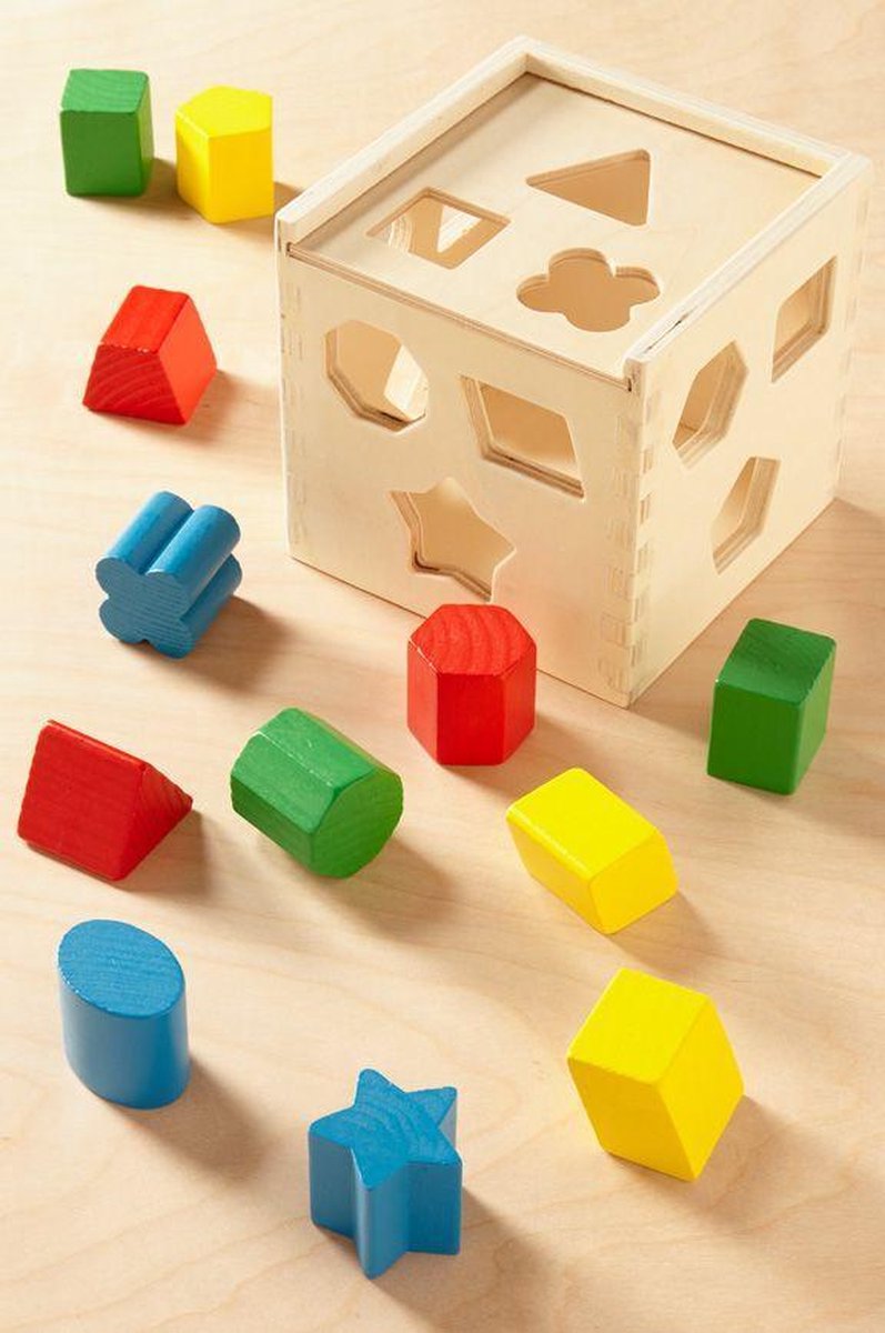 Baby Wooden Shapes Sorting Cube - 12M+ Wooden Toy | bol.com