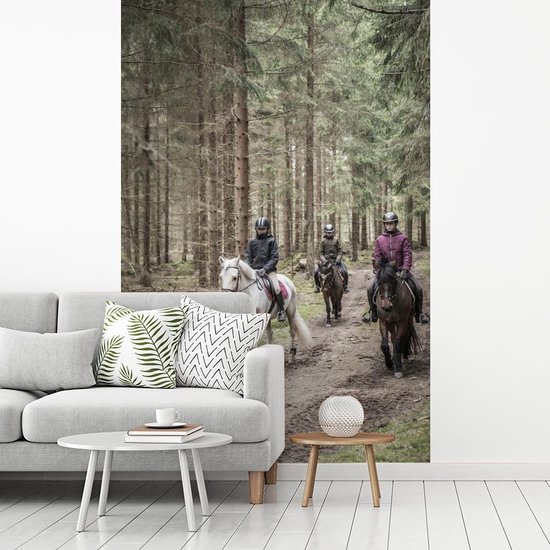 Behang - Fotobehang Paarden - Paardrijden - Bos - Breedte 160 cm x ...