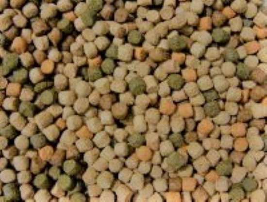 Koivoer Japanse mix 3 mm ( 10 liter emmer ) | bol