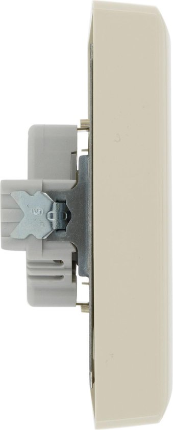Gira SY55 Inbouw Stopcontact met Randaarde - 2-voudig - Crème | bol Gira SY55 Inbouw Stopcontact met Randaarde - 2-voudig - Crème | bol